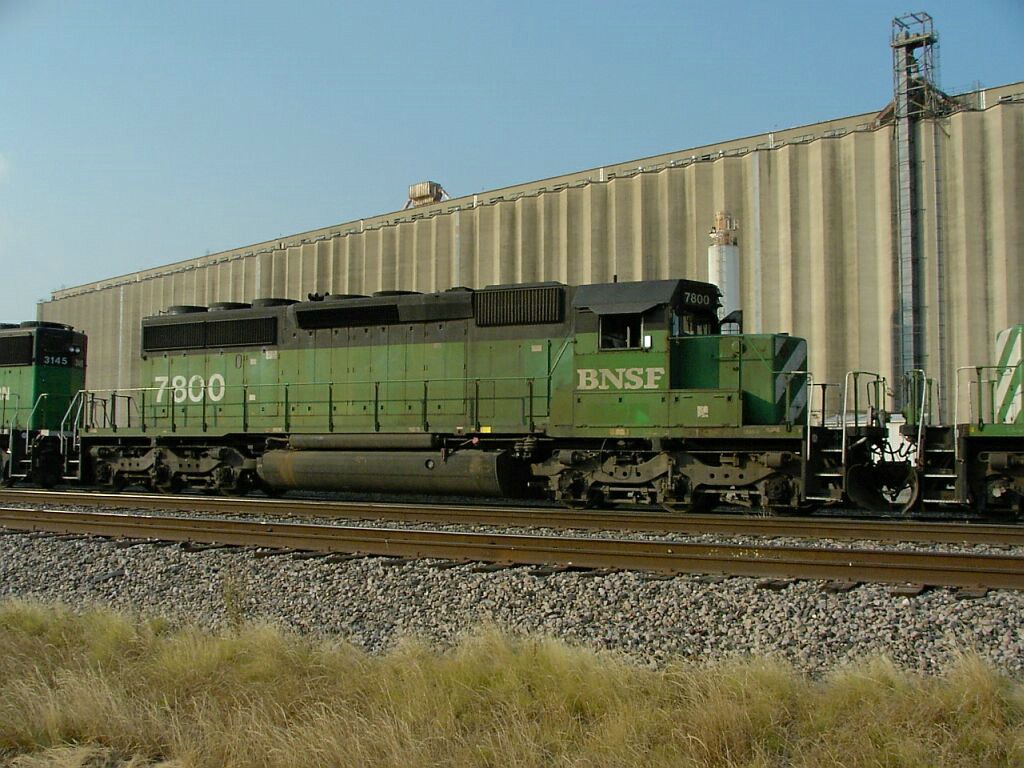BNSF 7800
